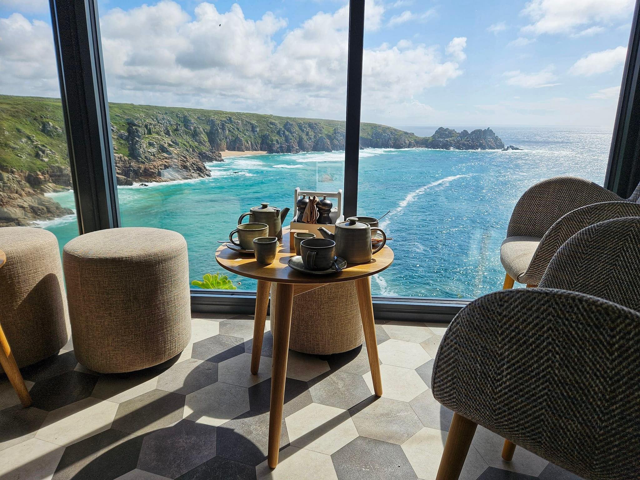 THE MINACK THEATRE | BG LIFE UK